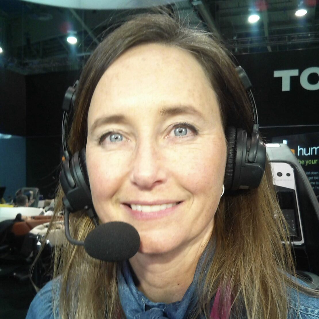 Smartwatches For Kids From Xplora at CES 2023 – Into Tomorrow with Dave ...